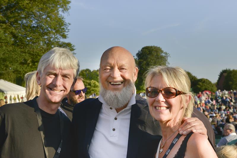 Snapped: Glastonbury Extravaganza 2015